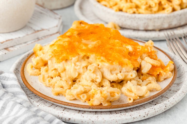 Old Fashioned Baked Mac and Cheese - Little Chef Within